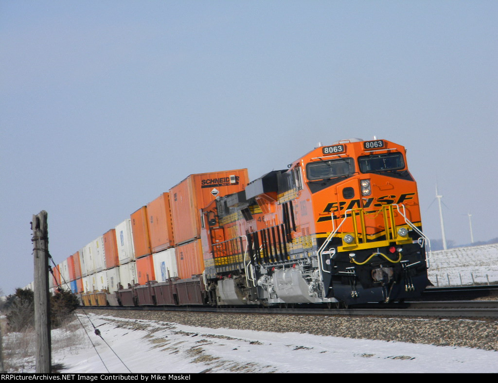 BNSF 8063